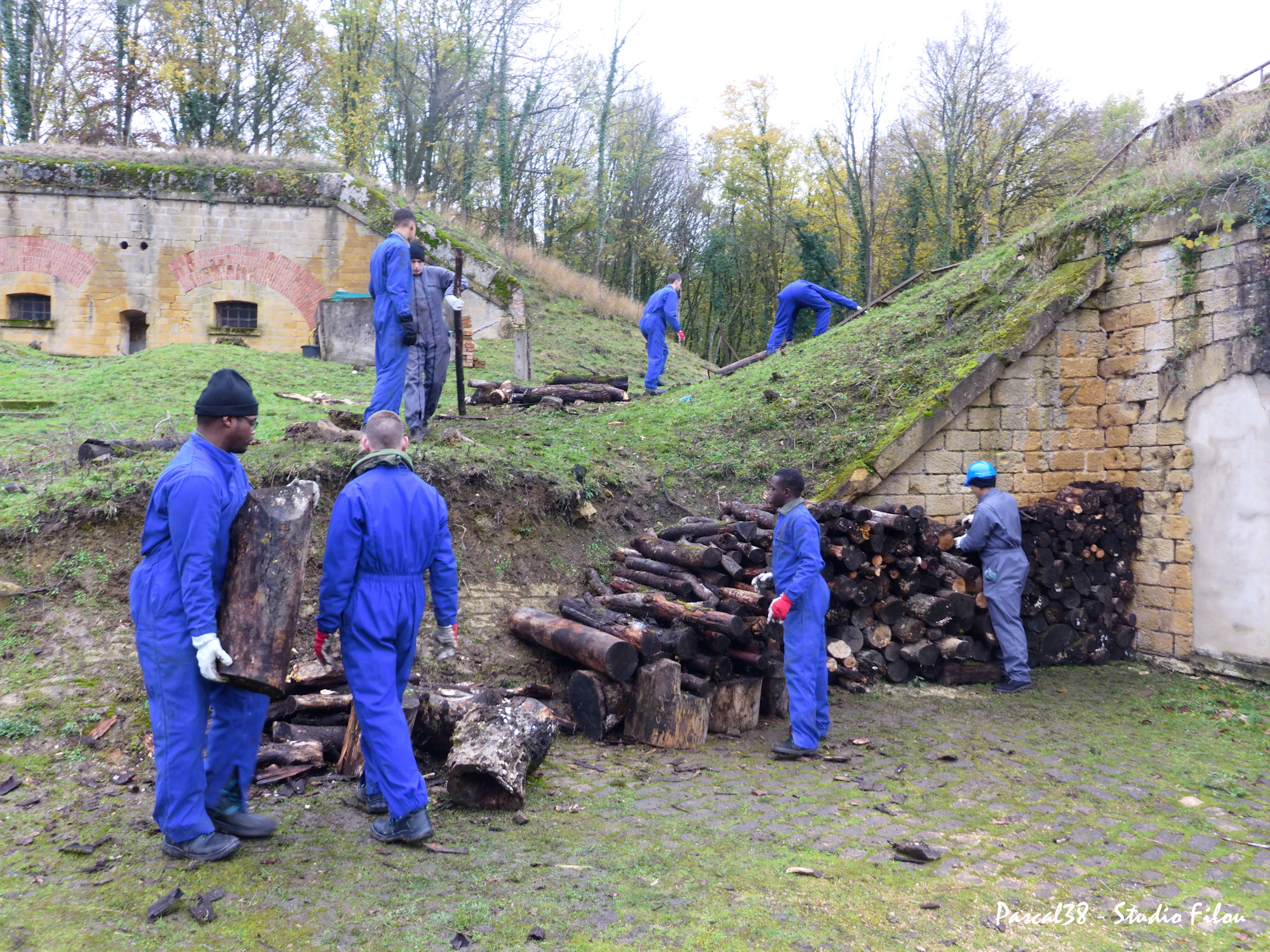 2019-11-21 Visite du SMV 014 - Association du fort de Metz-Queuleu pour ...